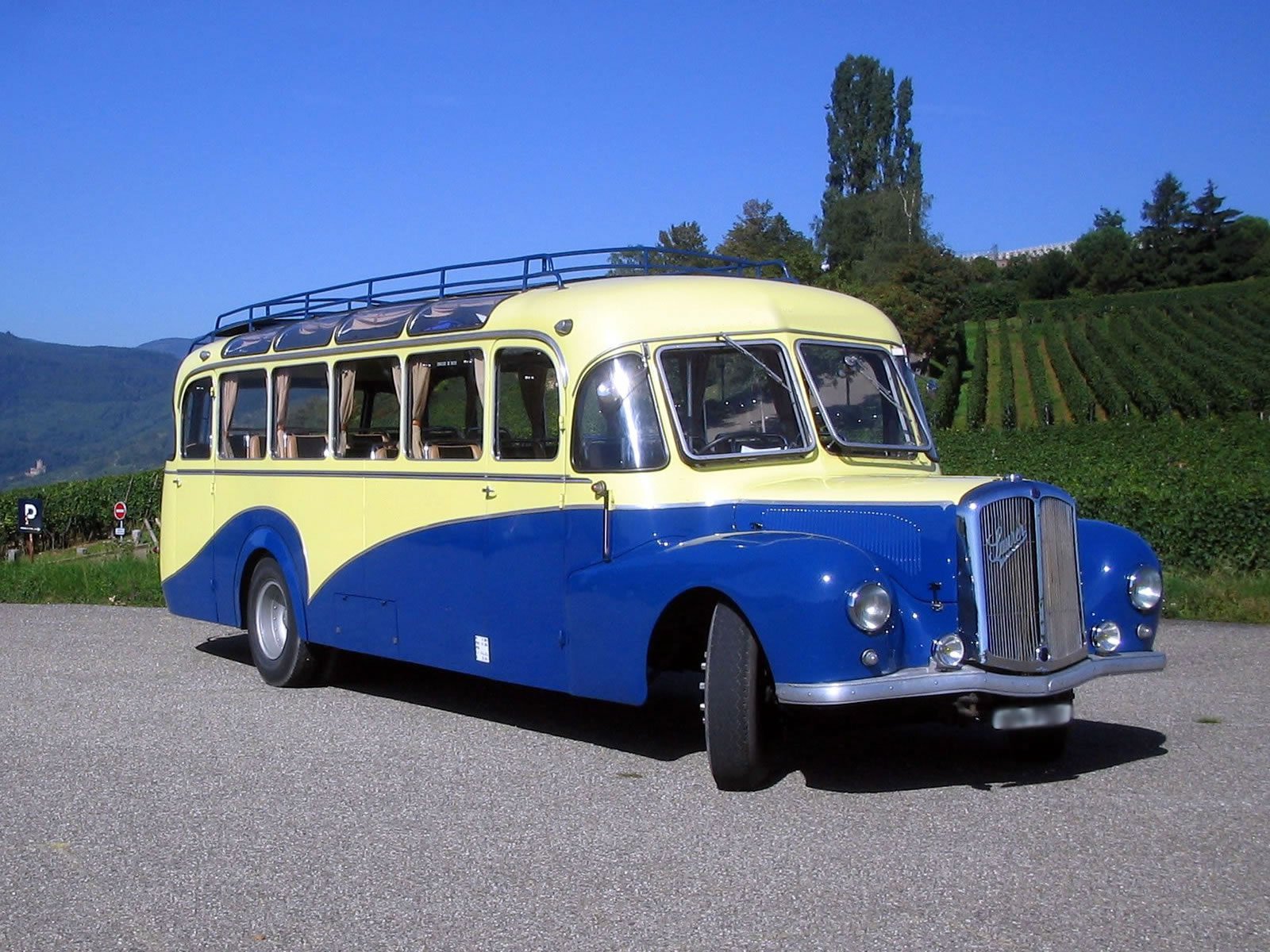 Location CHAUSSON Bus AP 522 de 1959 pour mariage - Doubs